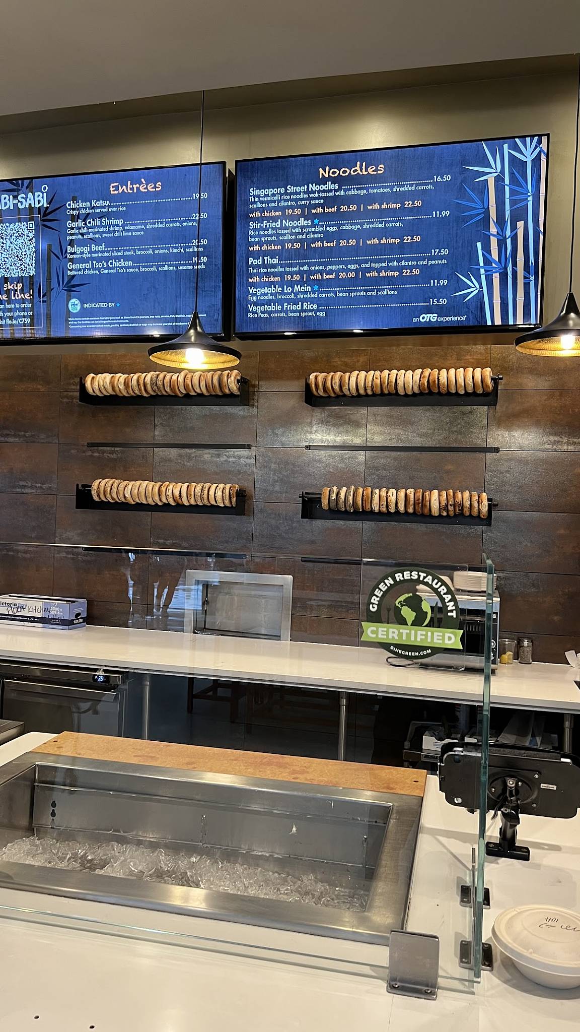 Menu at Custom Burgers pub & bar, Newark, Terminal C
