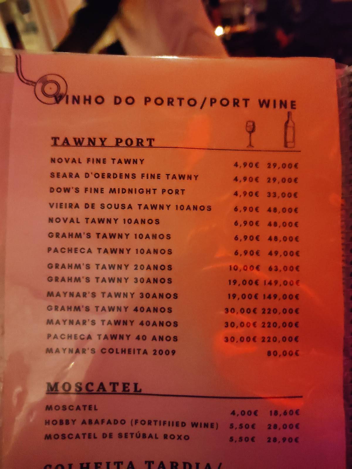Menu at The Old Pharmacy pub & bar, Lisbon