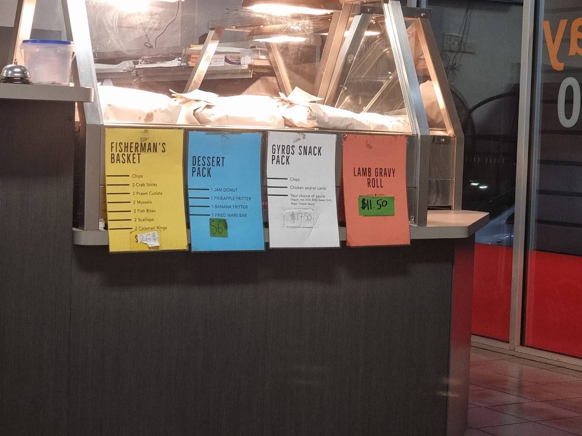 Menu at Gippy Fish N Chips restaurant, Drouin