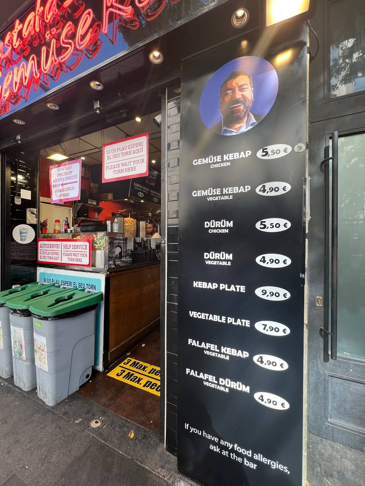 Carta del restaurante Mustafa's Gemüse Kebap (Original), Barcelona ...