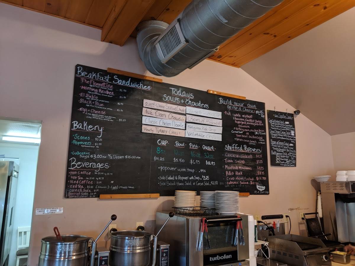 Menu at Smithsonian Cafe and Chowderhouse, Hatfield