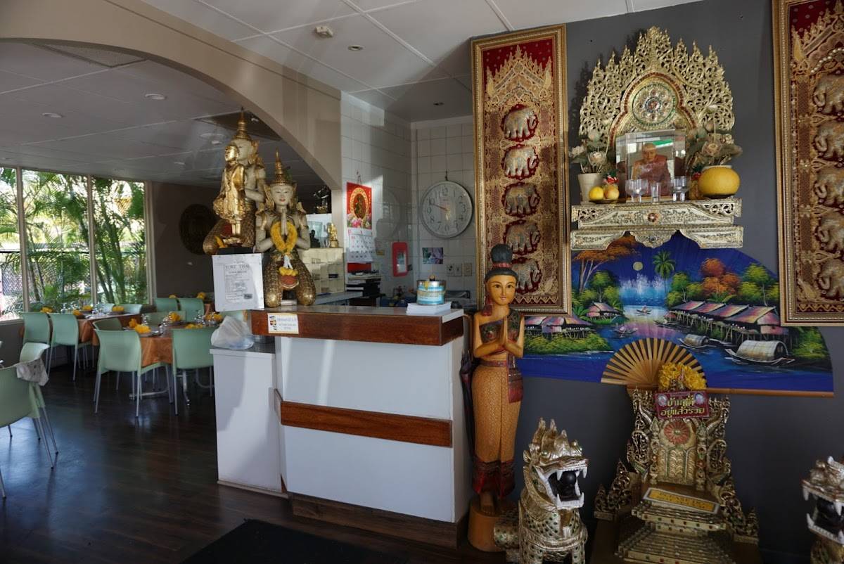 Menu at Yoki Thai restaurant, Runaway Bay