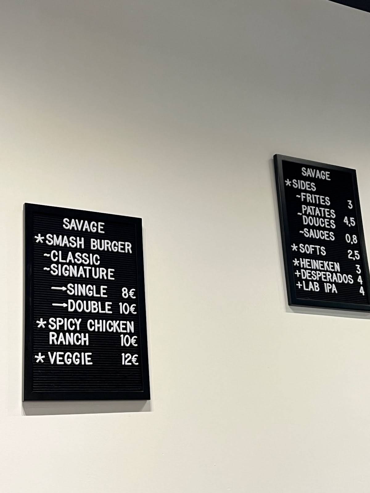 Menu au Savage Burger, Waterloo