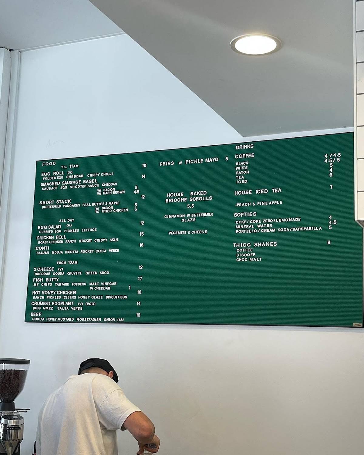 Menu at Shooter McGavins Carlton cafe, Carlton