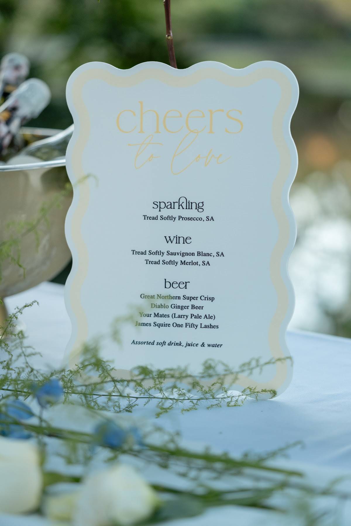 Menu at Stonebridge Gardens restaurant, Palmwoods