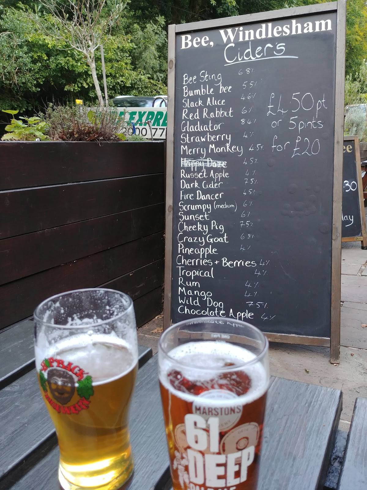Menu at The Bee pub, Windlesham