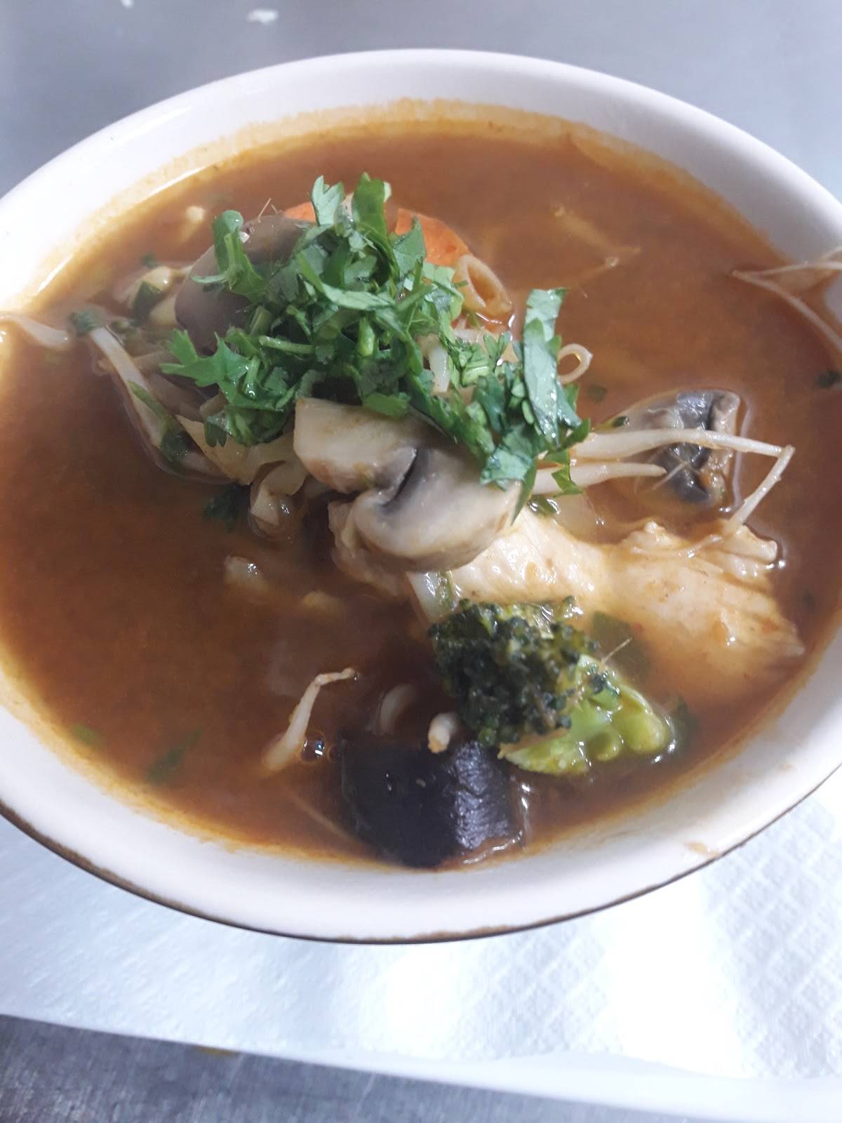 Menu au The Flying Dragon Thai and Chinese Takeaway, Empa