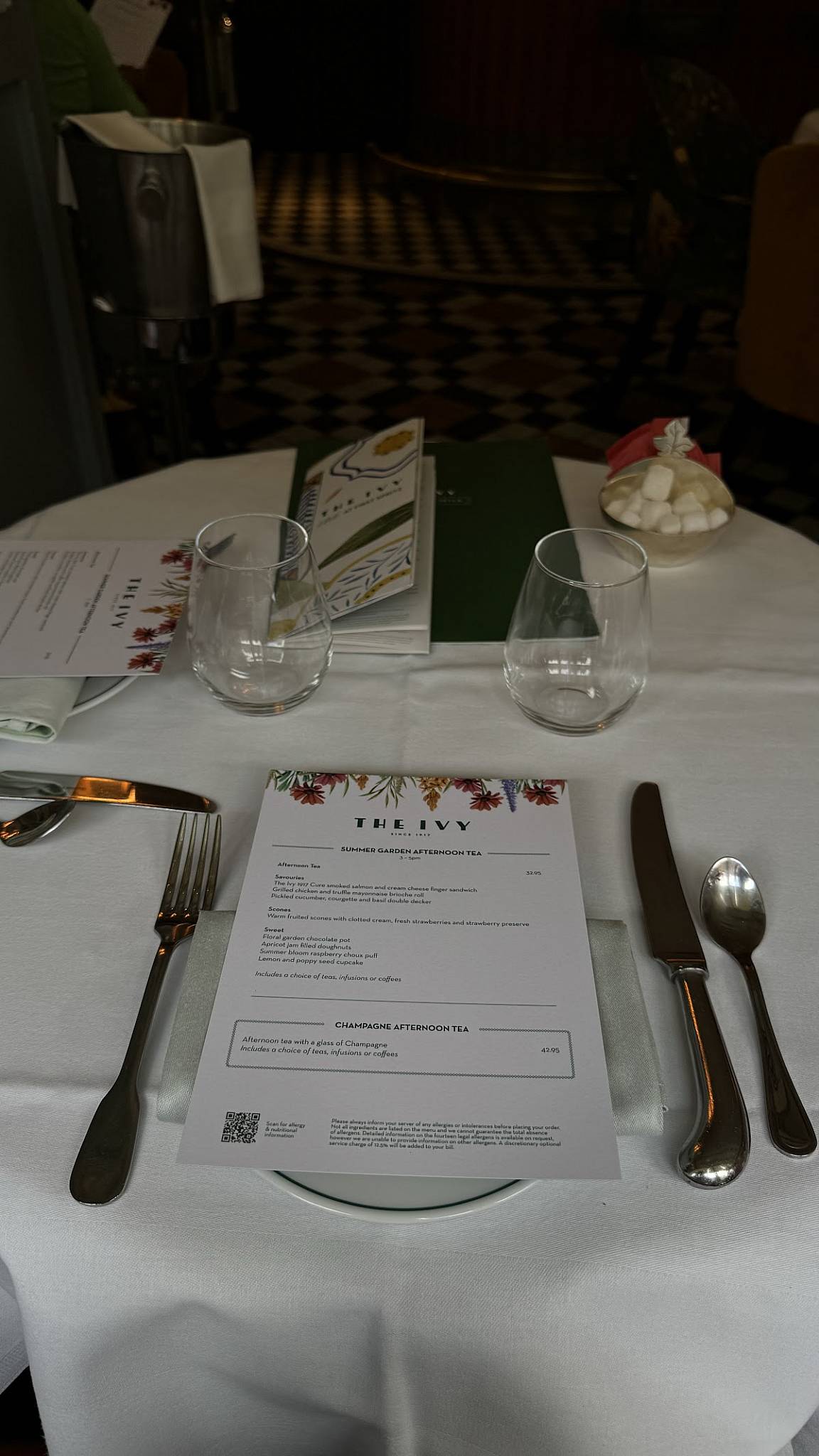 Menu at The Ivy Victoria Quarter Leeds restaurant, Leeds