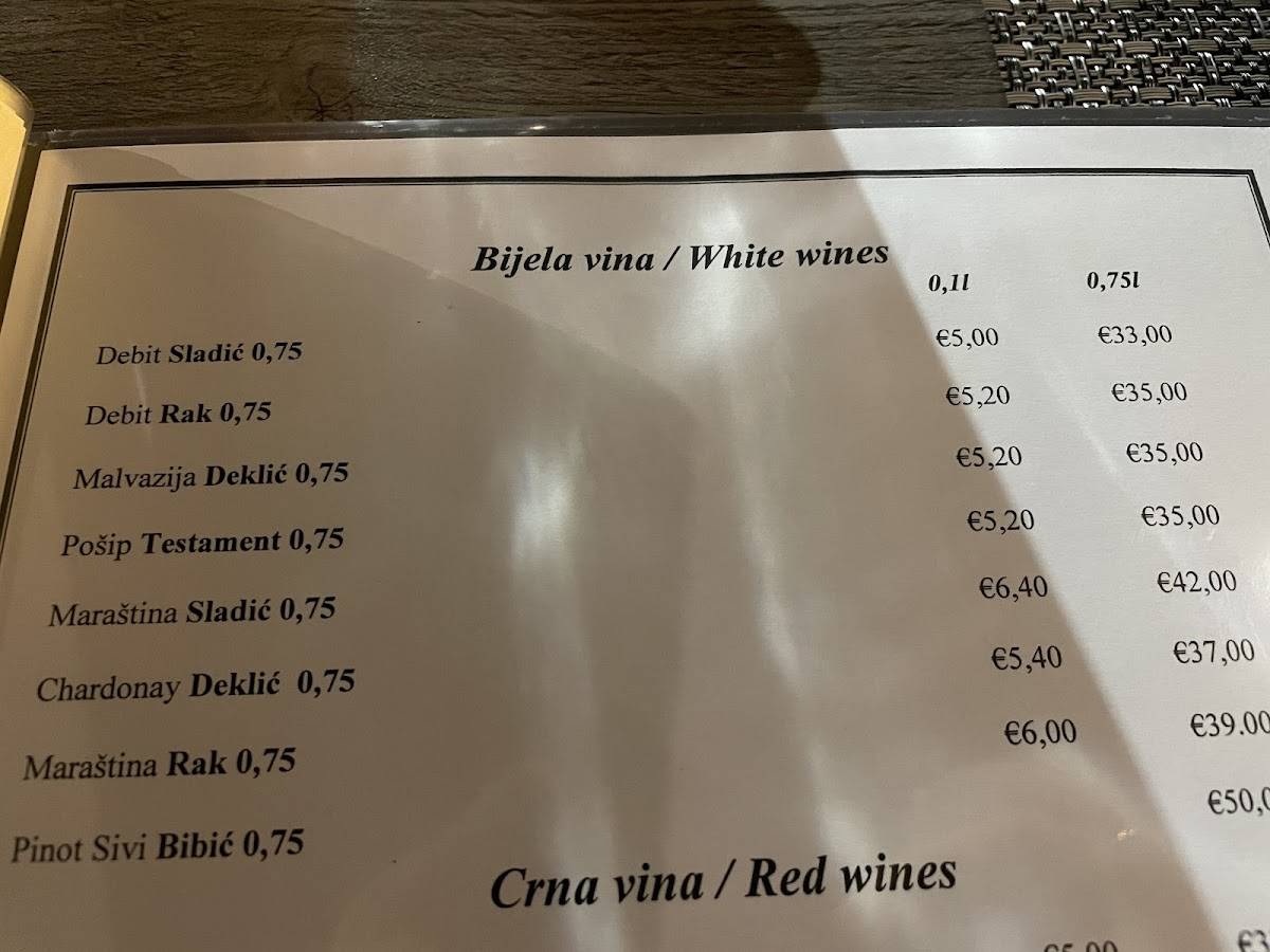 Menu at Tinel restaurant, Šibenik