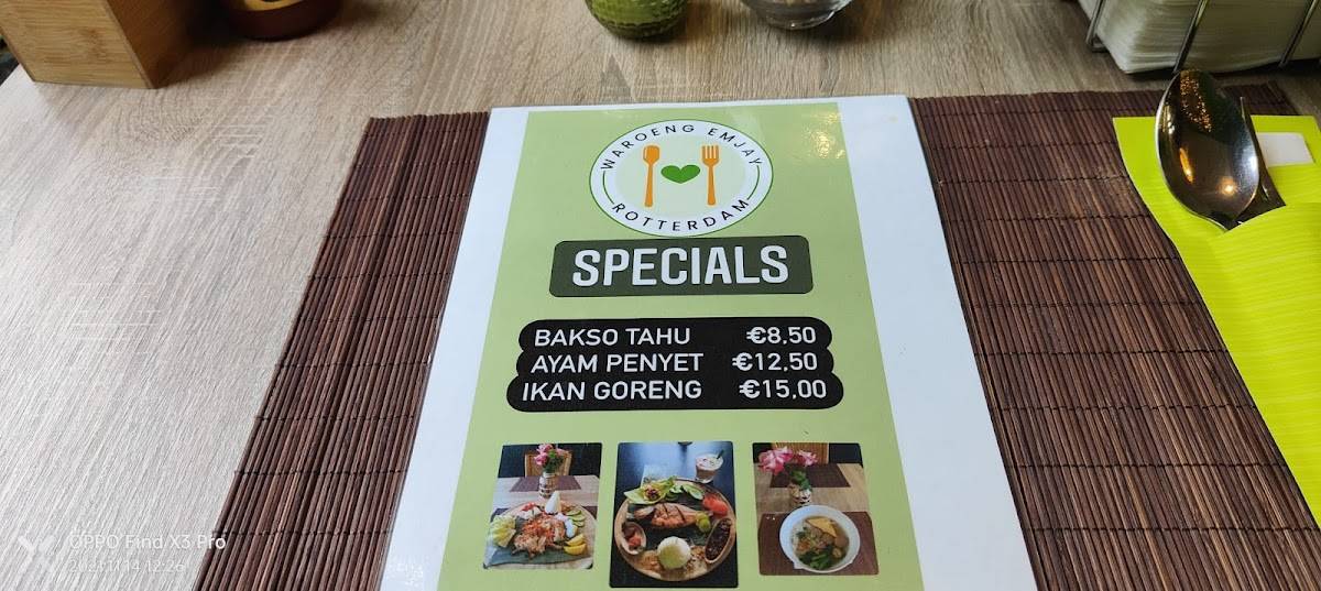 Menu at Waroeng EmJay, Rotterdam