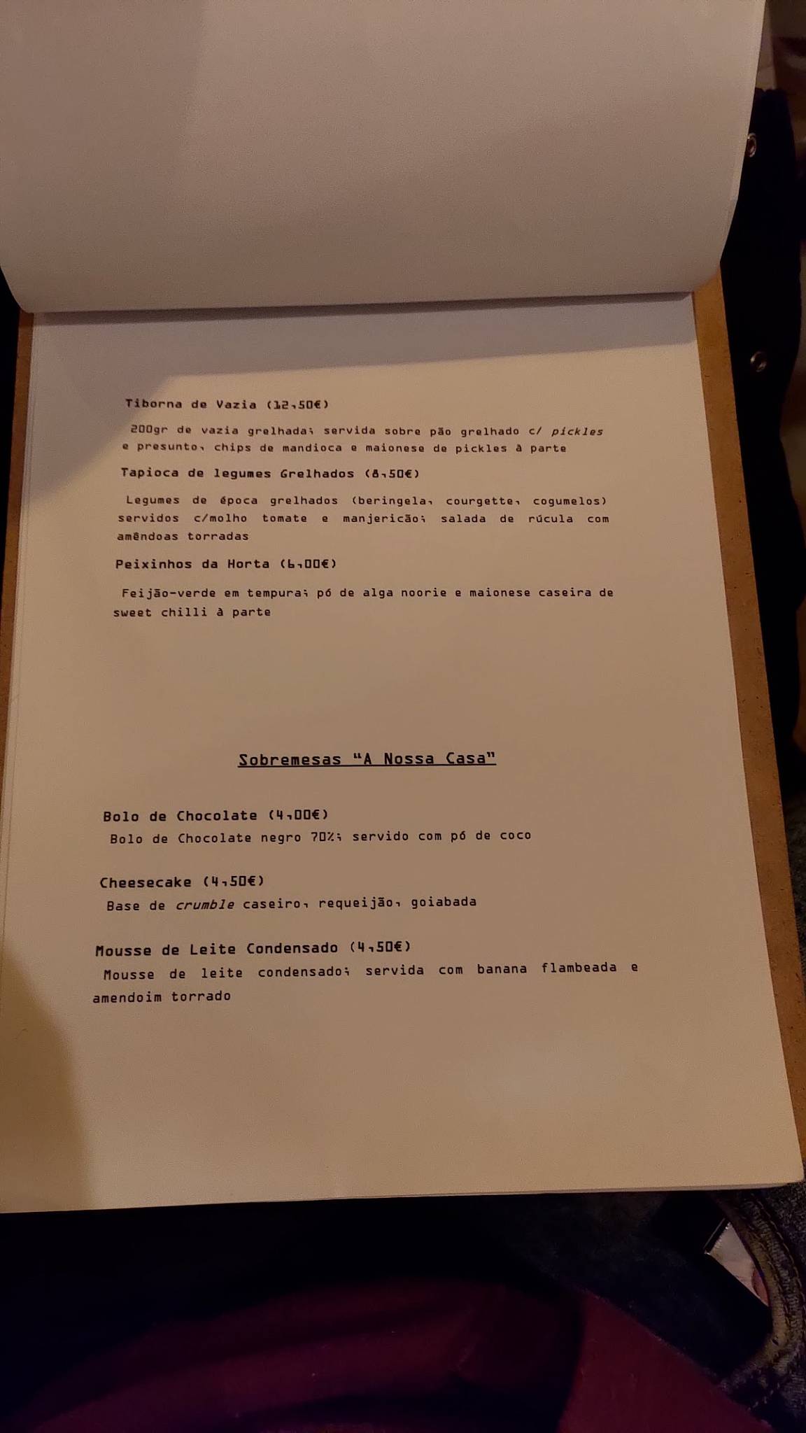 Menu at A Nossa Casa restaurant, Lisbon, R. da Atalaia 31