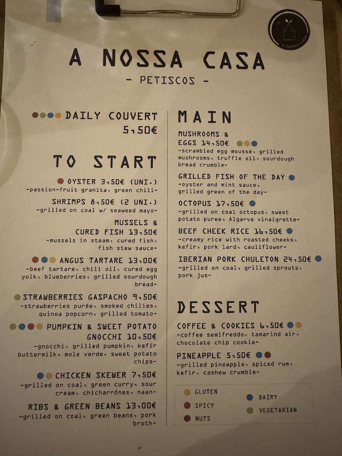 Menu at A Nossa Casa restaurant, Lisbon, R. da Atalaia 31