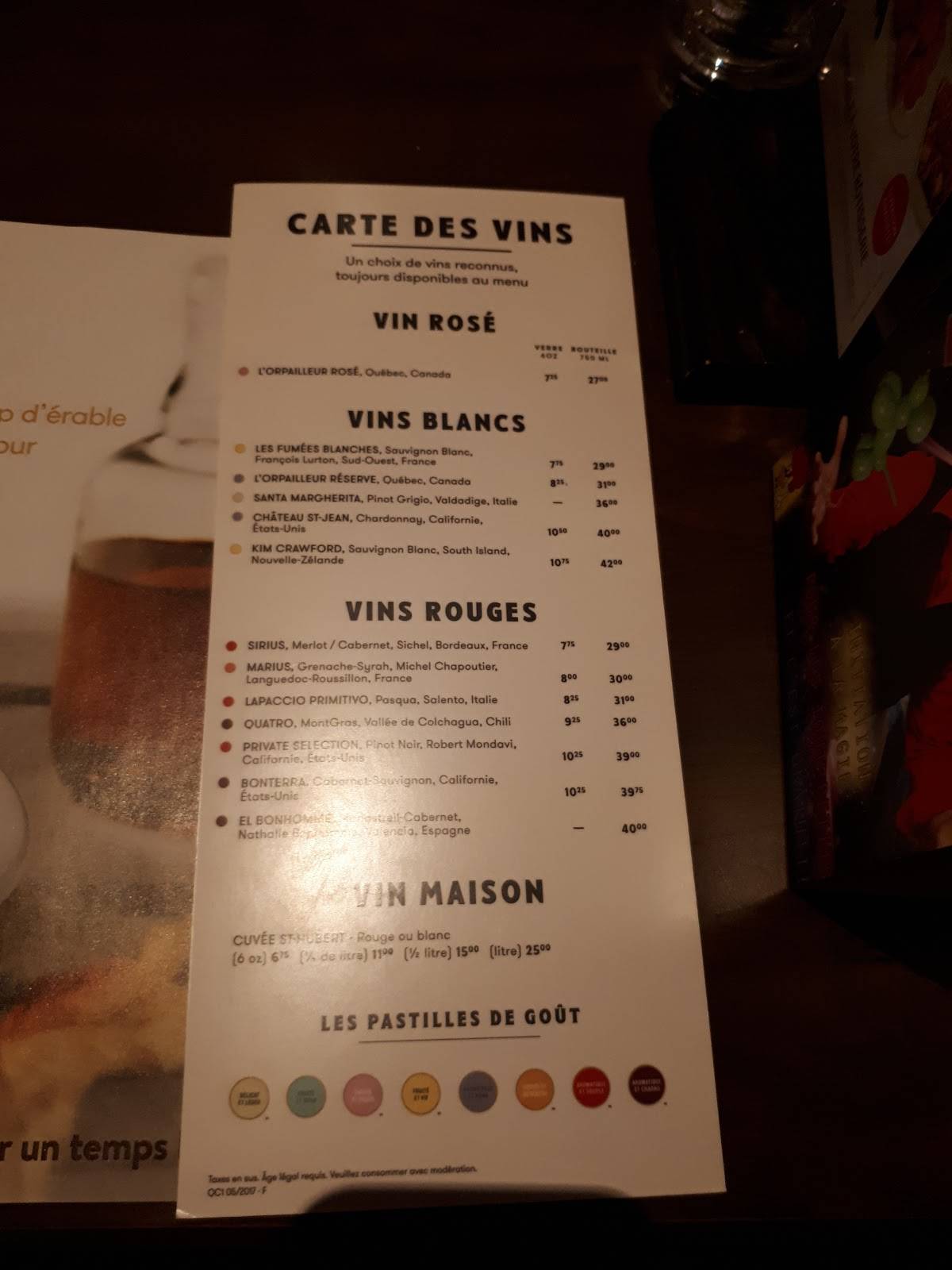 Menu au Restaurant et bar St-Hubert, Montréal, Chem. de la Côte-des-Neiges