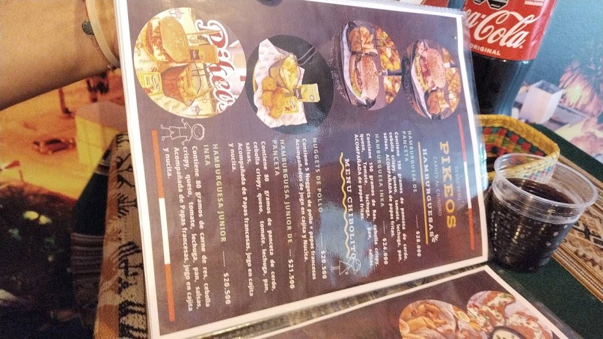 Menu at Pikeos Restaurante Colombo Peruano, Bogotá