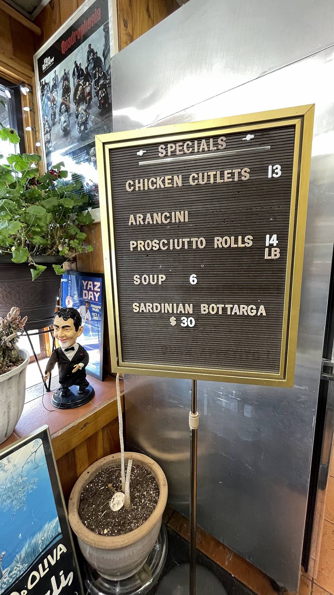 Menu at Tutto Wellesley restaurant, Wellesley, 570 Washington St