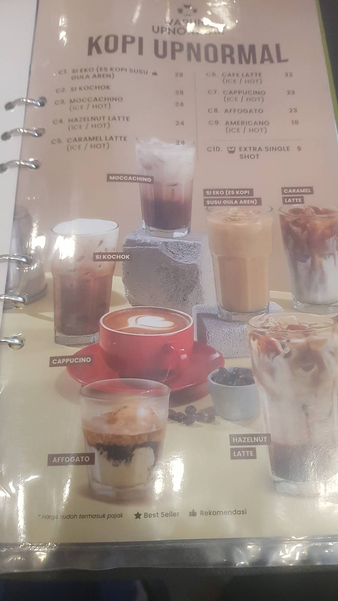 Carta del café Warunk Upnormal Surya Sumantri, Bandung