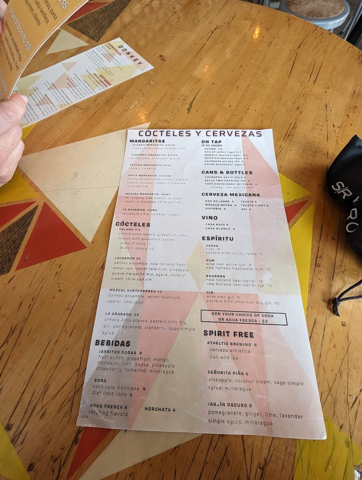 Carta del pub y bar Donkey Taqueria, Grand Rapids