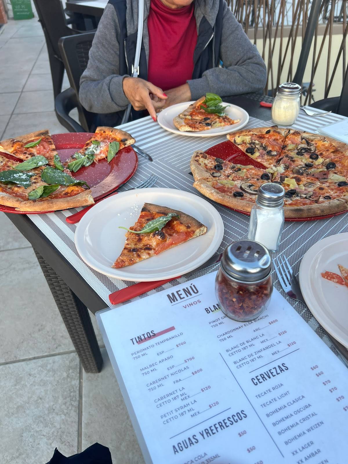 Carta del restaurante Eataliano Pizza Kitchen Todos Santos, Todos Santos