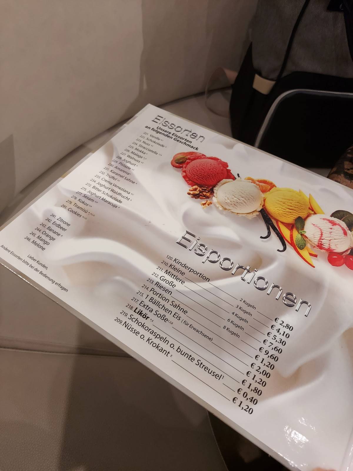 Speisekarte von Eiscafe Dolomiti Köstliches Eis vom Italiener, Düren