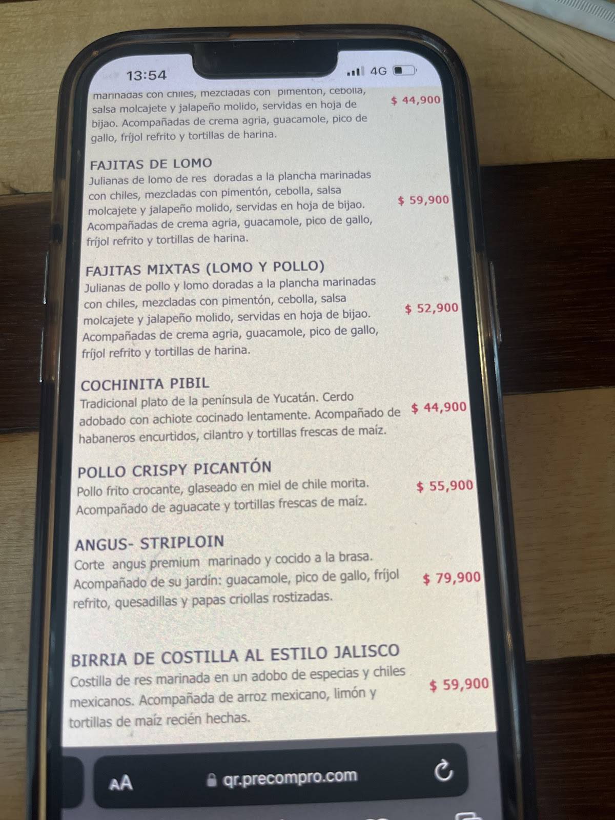 Carta del restaurante El Techo Mexicano, Bogotá, Calle 81 No. 11 - 94