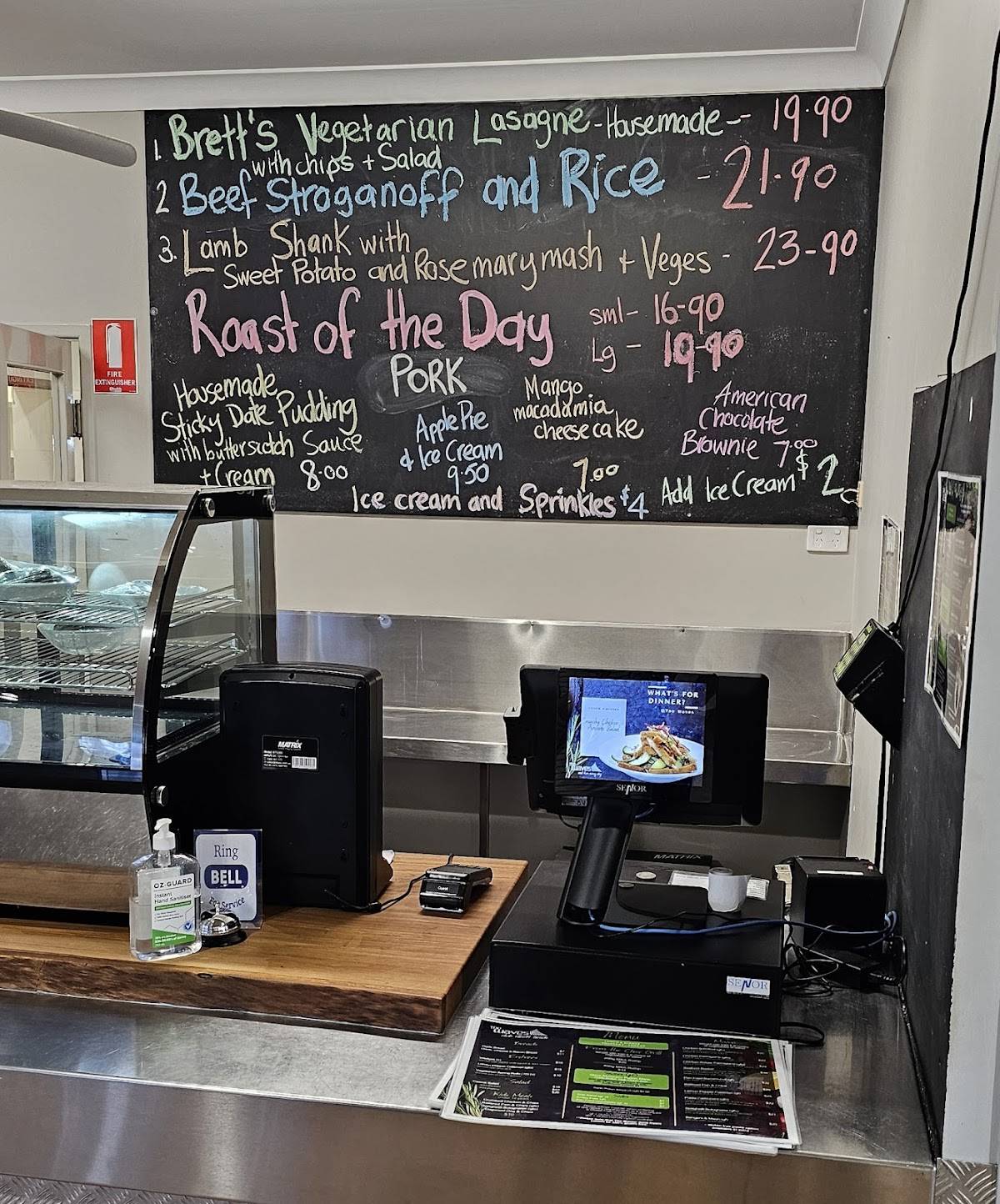 Menu at Elliott Heads Bowls Club, Elliott Heads