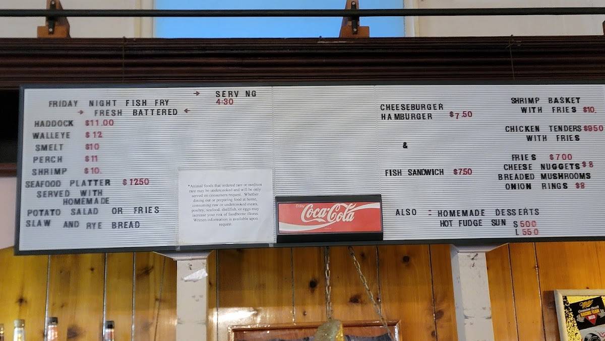 Menu at Golden Nugget pub & bar, Pine River