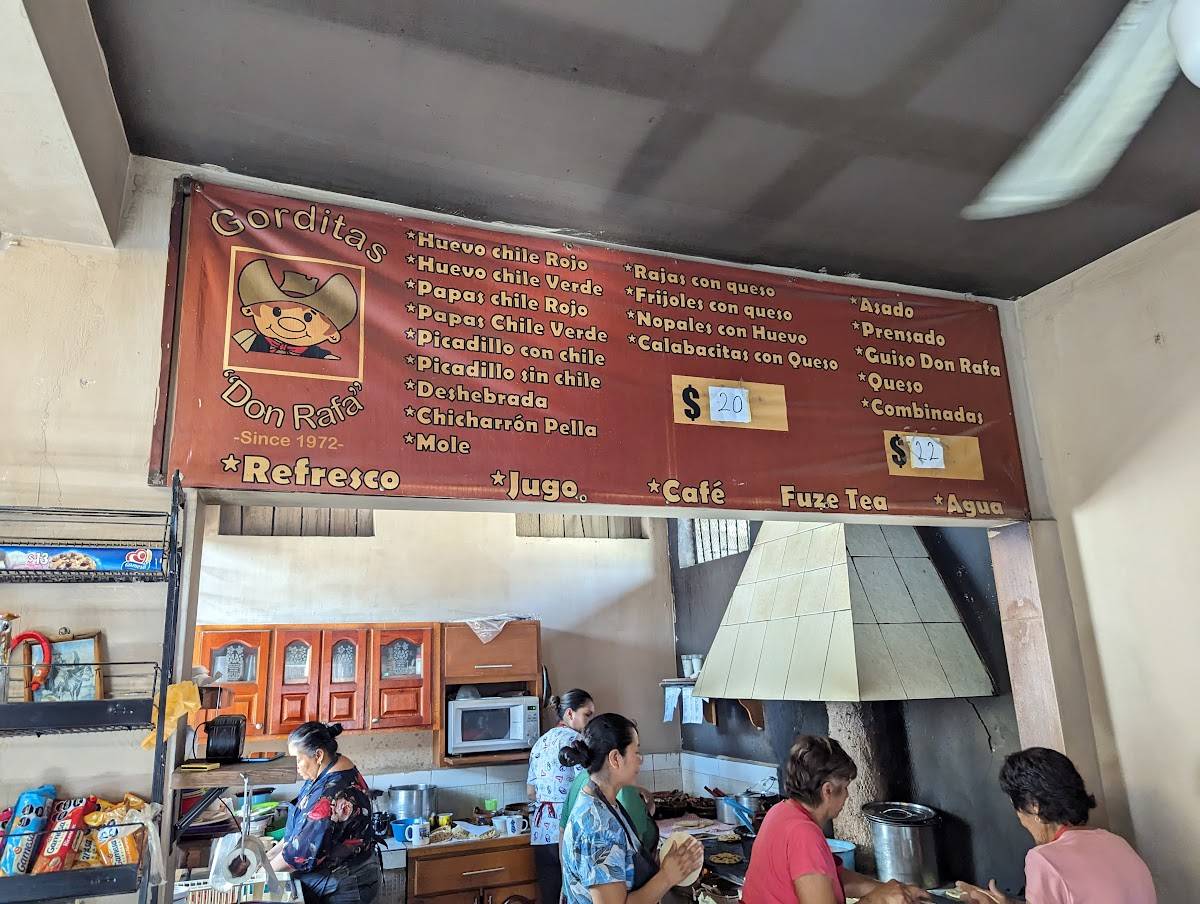 Menu at Gorditas Don Rafa restaurant, Torreón