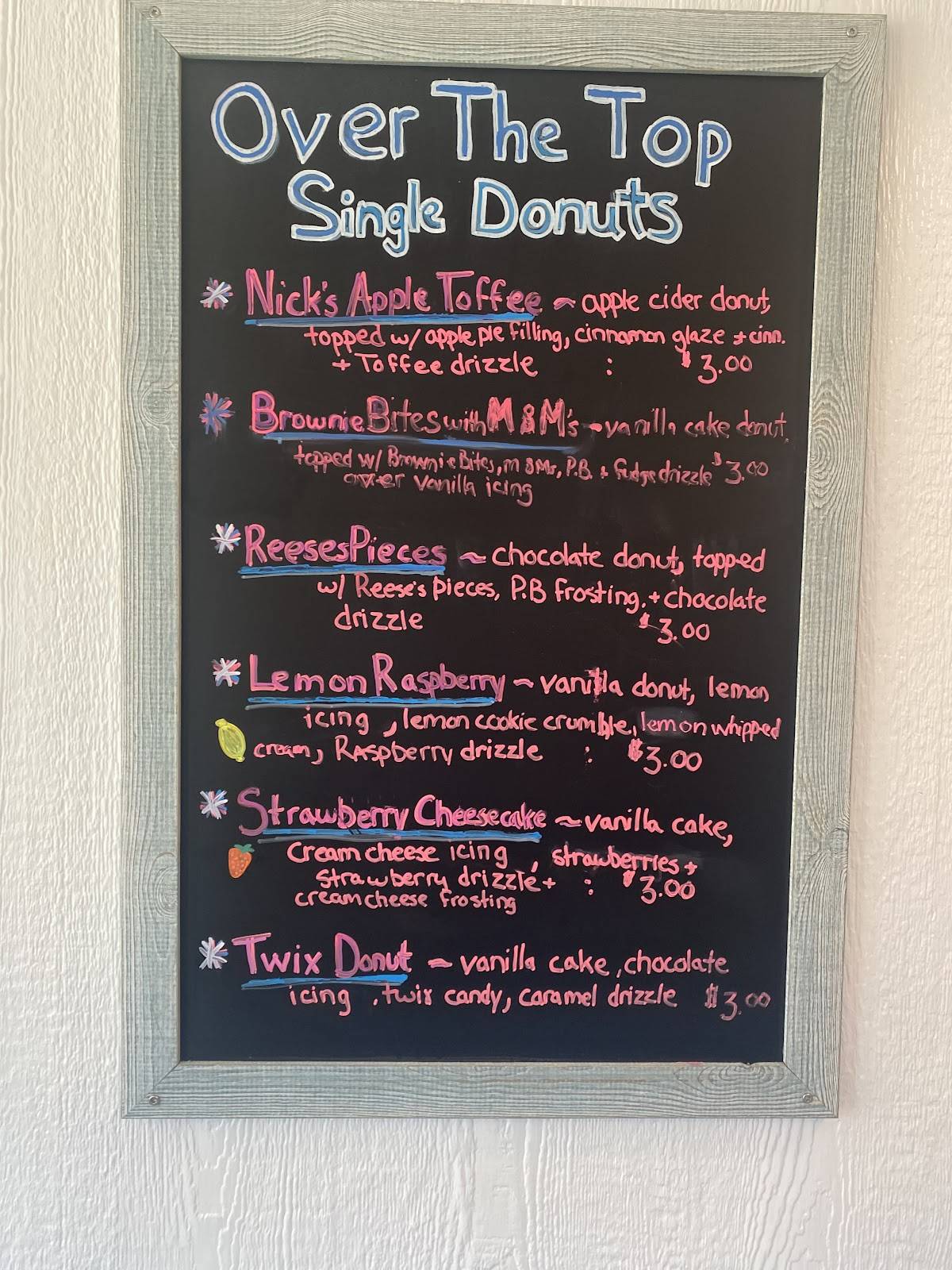 Menu at Heidi Ho Donuts, Oswego, 137 E Bridge St