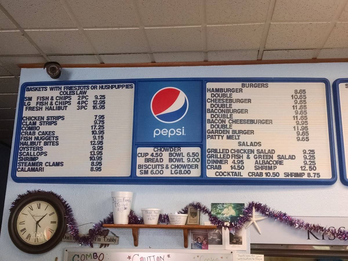 Menu at Hungry Clam restaurant, Brookings