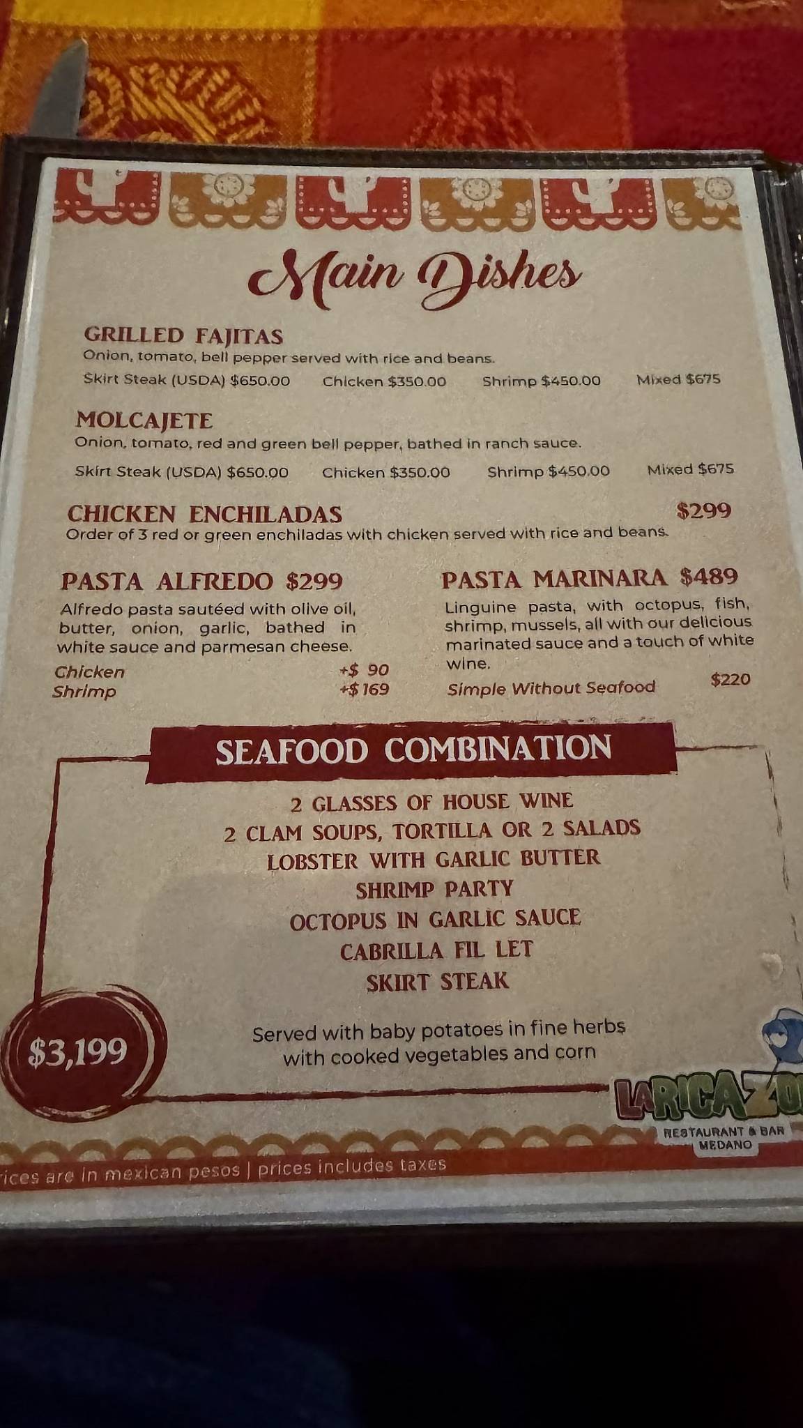 Menu at La Ricazon pub & bar, Cabo San Lucas, Cam. Real 629