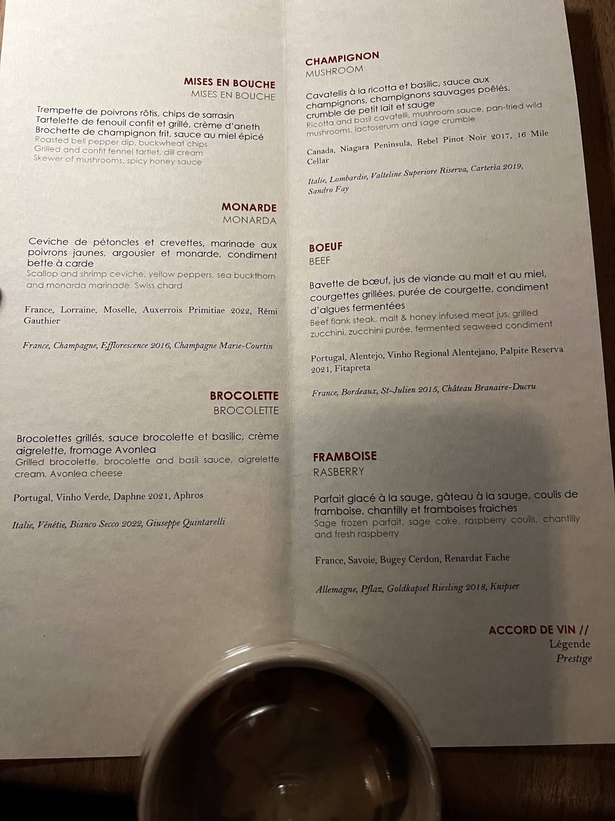 Menu at Légende restaurant, Québec City, 255 Rue Saint-Paul