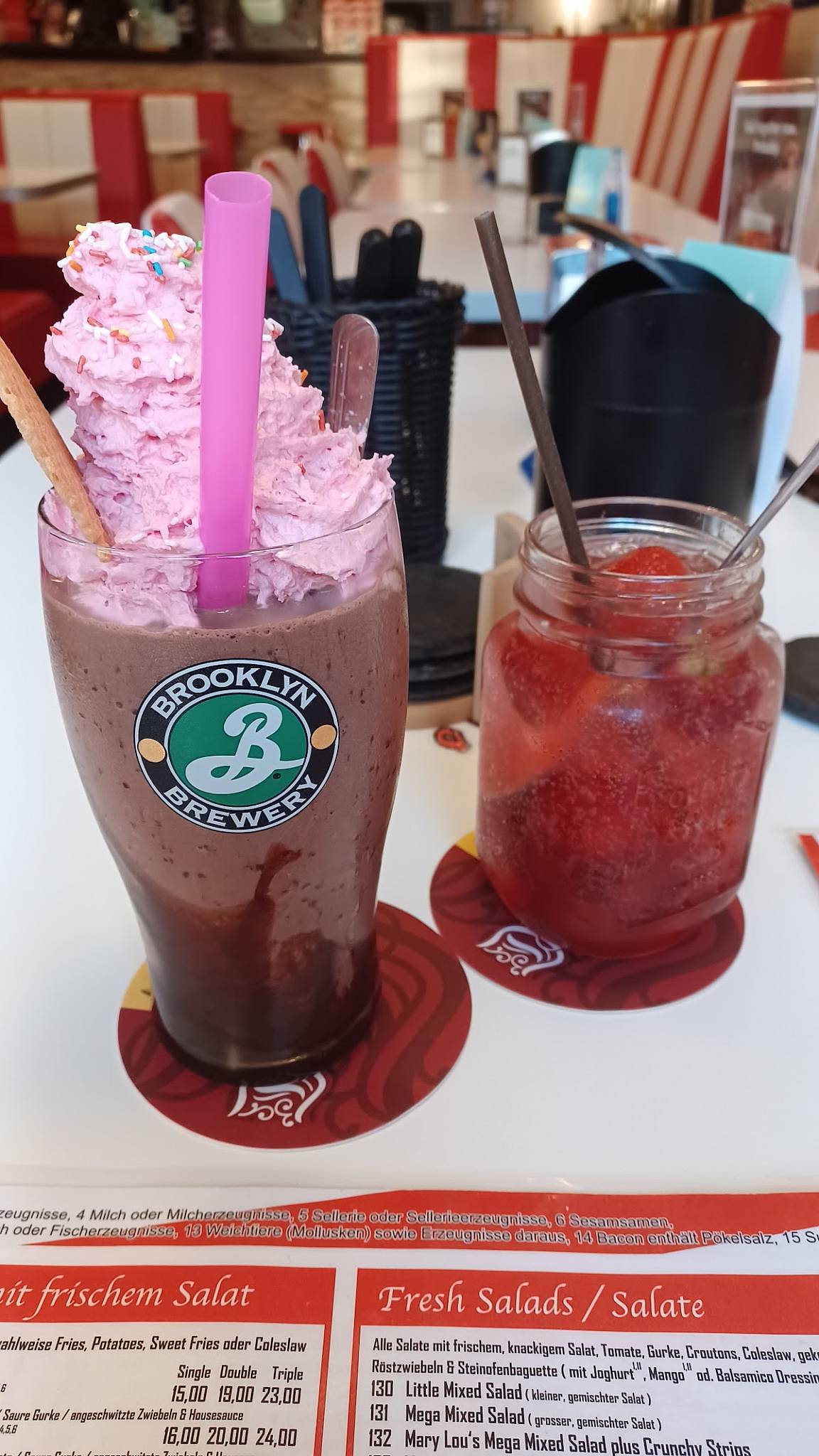 Speisekarte von Mary-Lou's American Diner & Bowling restaurant, Gera
