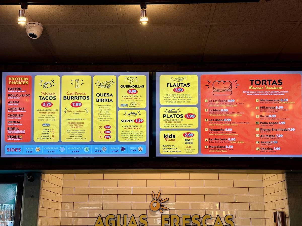 Carta del restaurante Mextizo Tortas & Tacos, Greenville