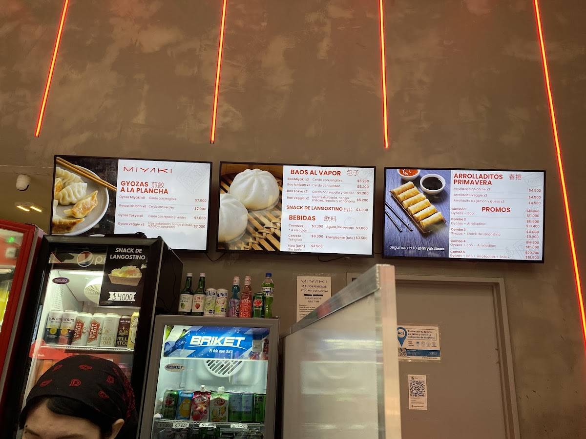Menu at Miyaki Gyozas & Baos restaurant, Buenos Aires