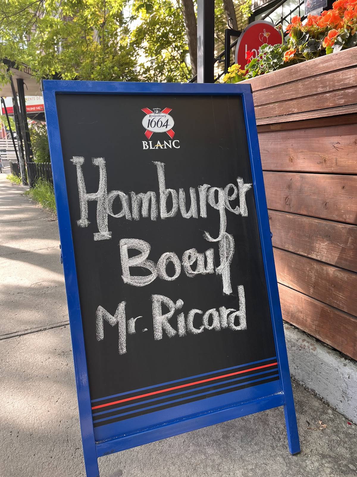 Menu at Monsieur Ricard pub & bar, Montréal