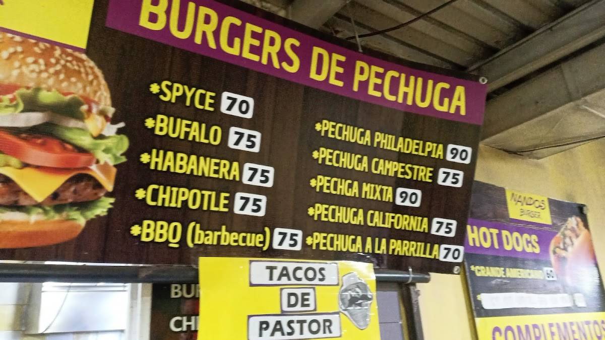 Menu at Nando's burger restaurant, Ciudad Juarez, Henequén 1124