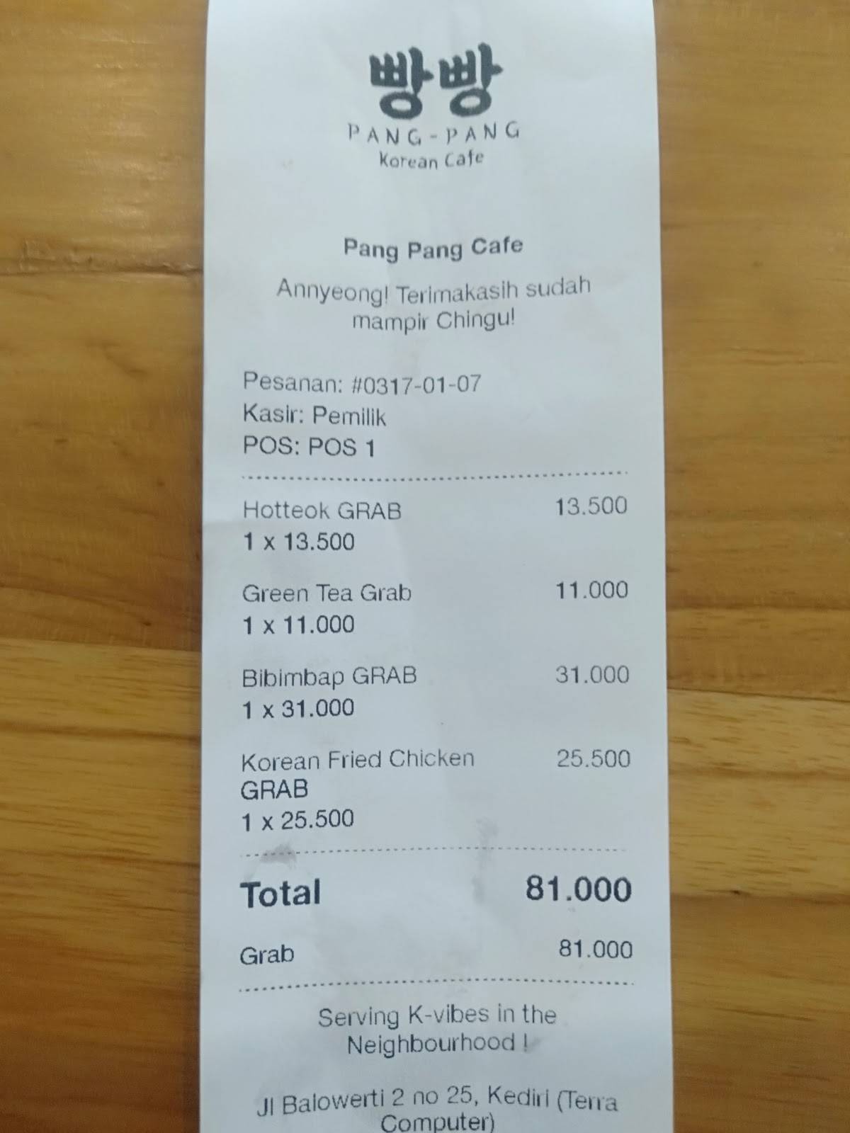 Carta de Pang Pang Korean Cafe, Indonesia