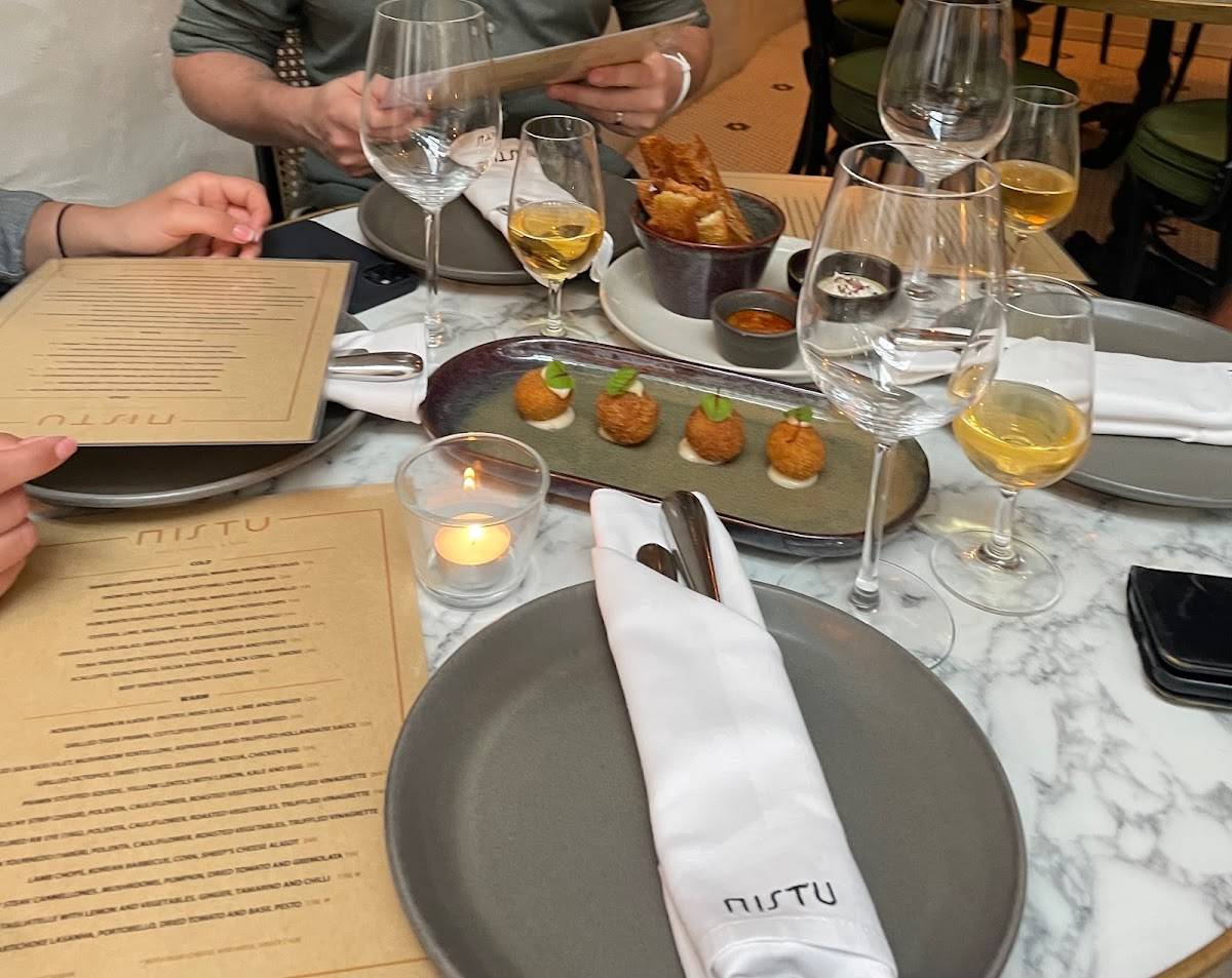 Menu at MISTU restaurant, Porto