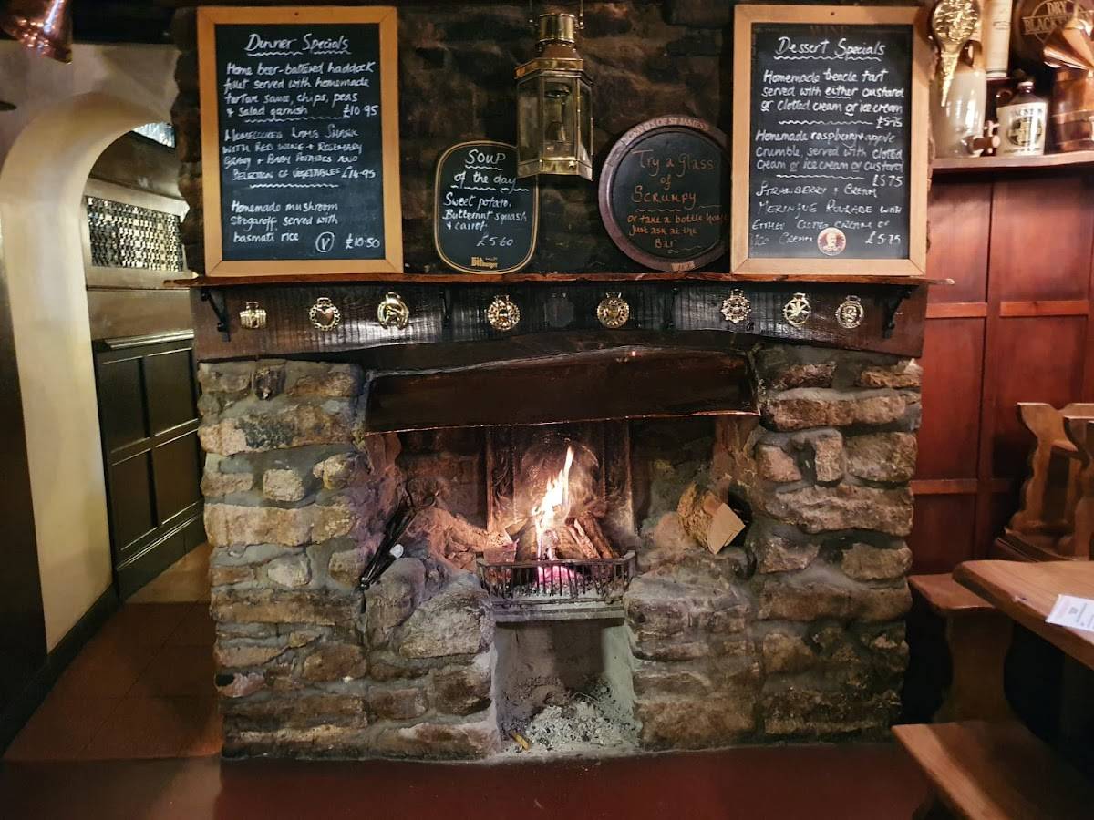 Menu at Warren House Inn pub & bar, Dartmoor Forest