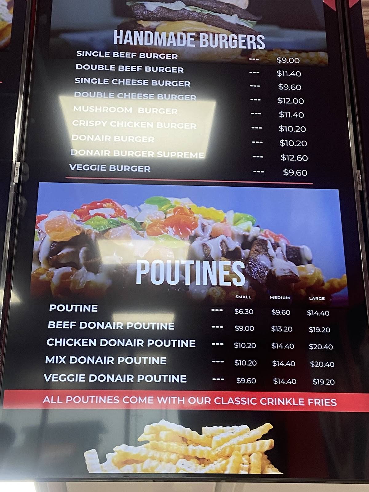 Menu au PrimeTime Donair & Poutine restaurant, Fort Saskatchewan