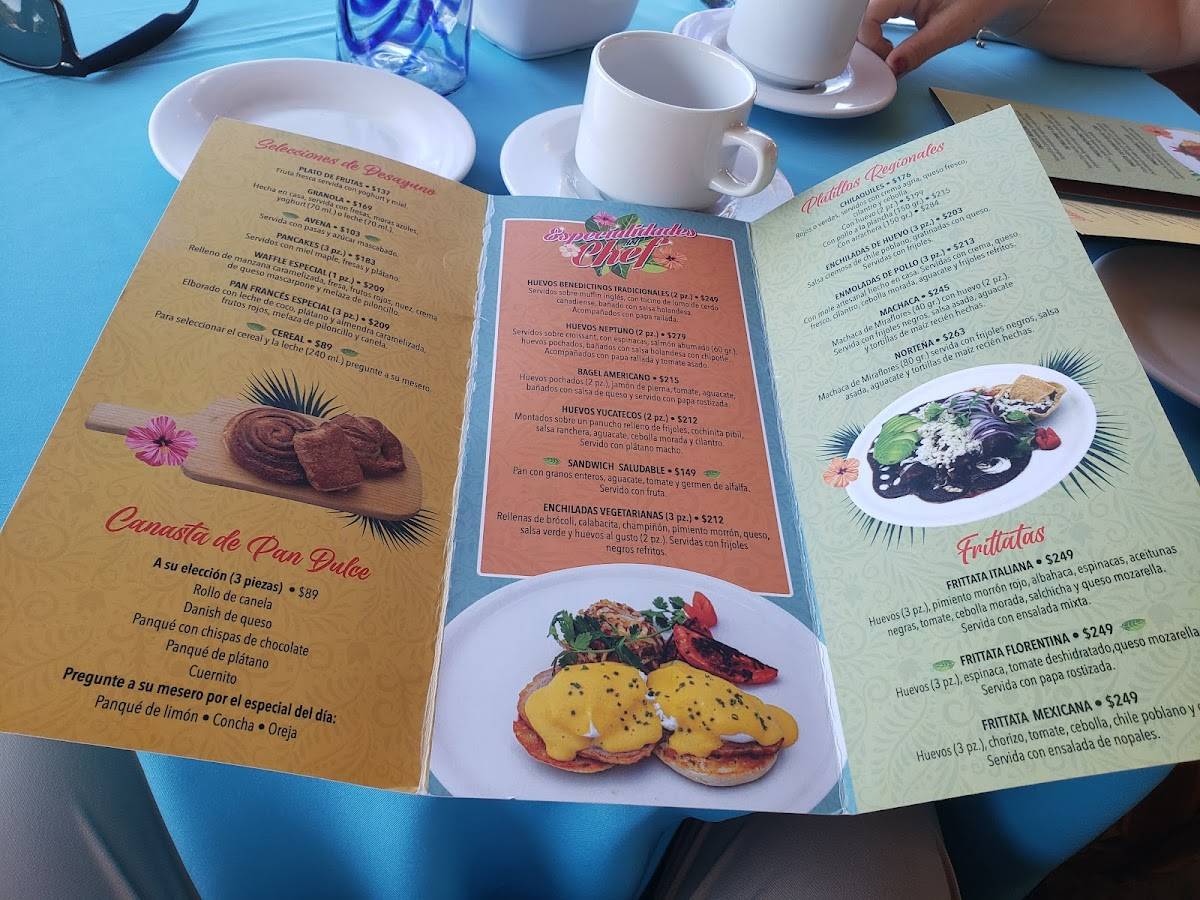 Menu at Cascadas Beach Grill restaurant, Cabo San Lucas, Cam. Viejo a ...