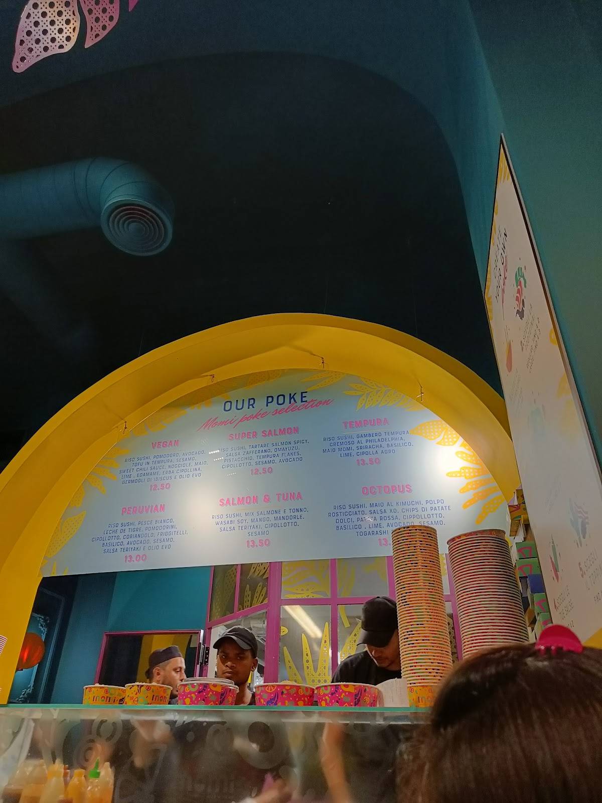 Menu at MOMI Hagakure Poke & Matcha Bar, Bari
