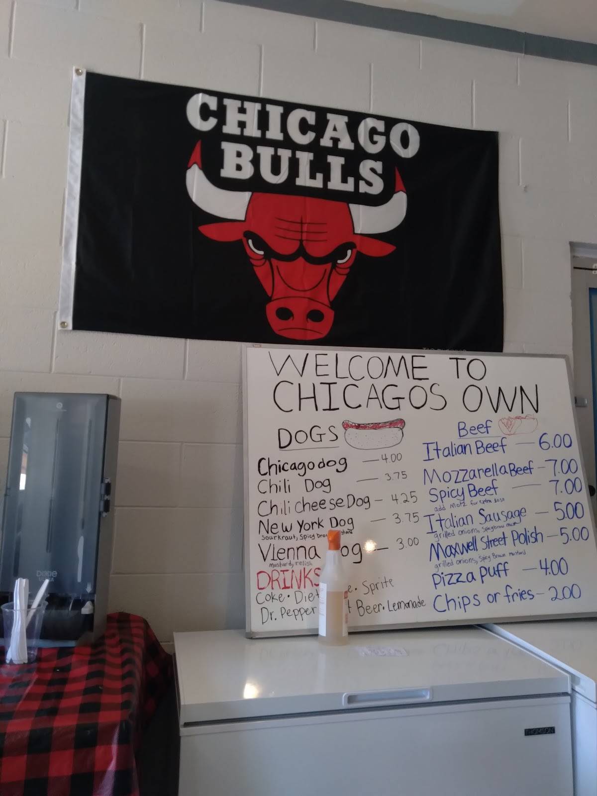 Menu at Off Road Diner and Dogs BBQ, Oak Ridge