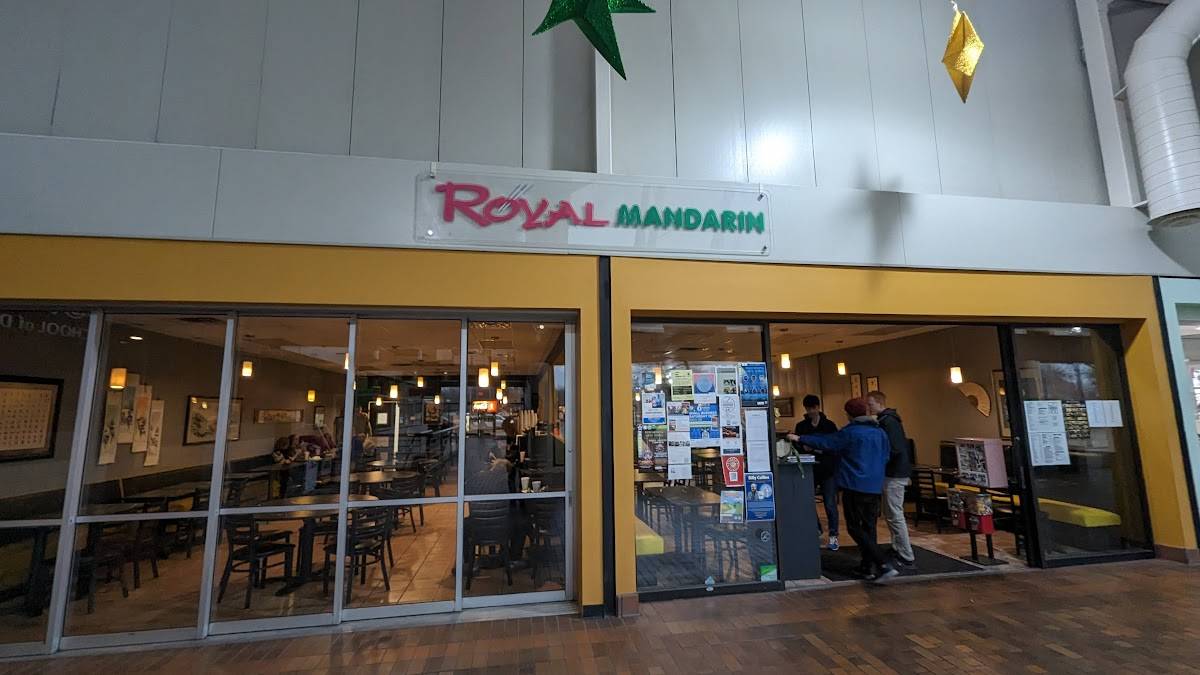 Menu at Royal Mandarin Express restaurant, Terre Haute, 11 Meadows ...