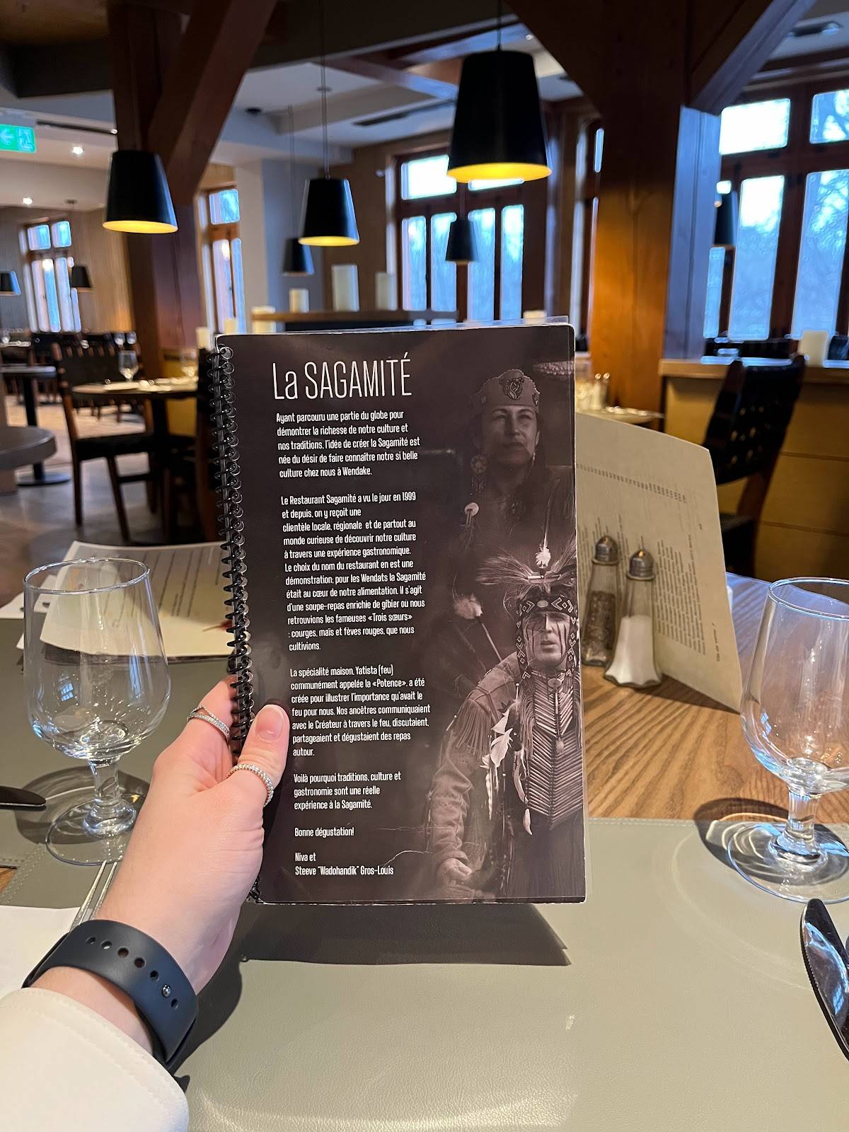 Menu au Sagamité - Wendake restaurant, Québec, 10 Bd Bastien