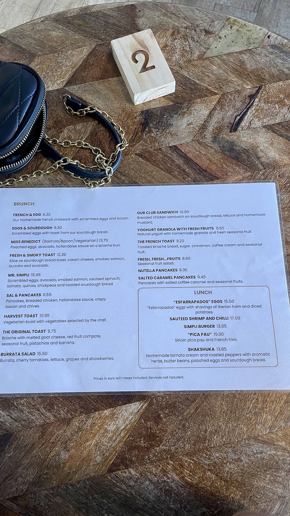 Menu at Simpli Coffee Braamcamp cafe, Lisbon, R. Braamcamp 64