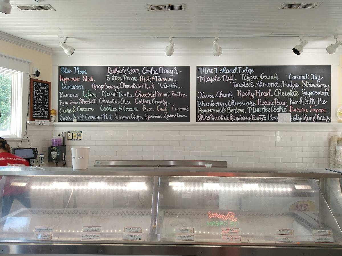 Menu at Nelson's Ice Cream restaurant, Stillwater