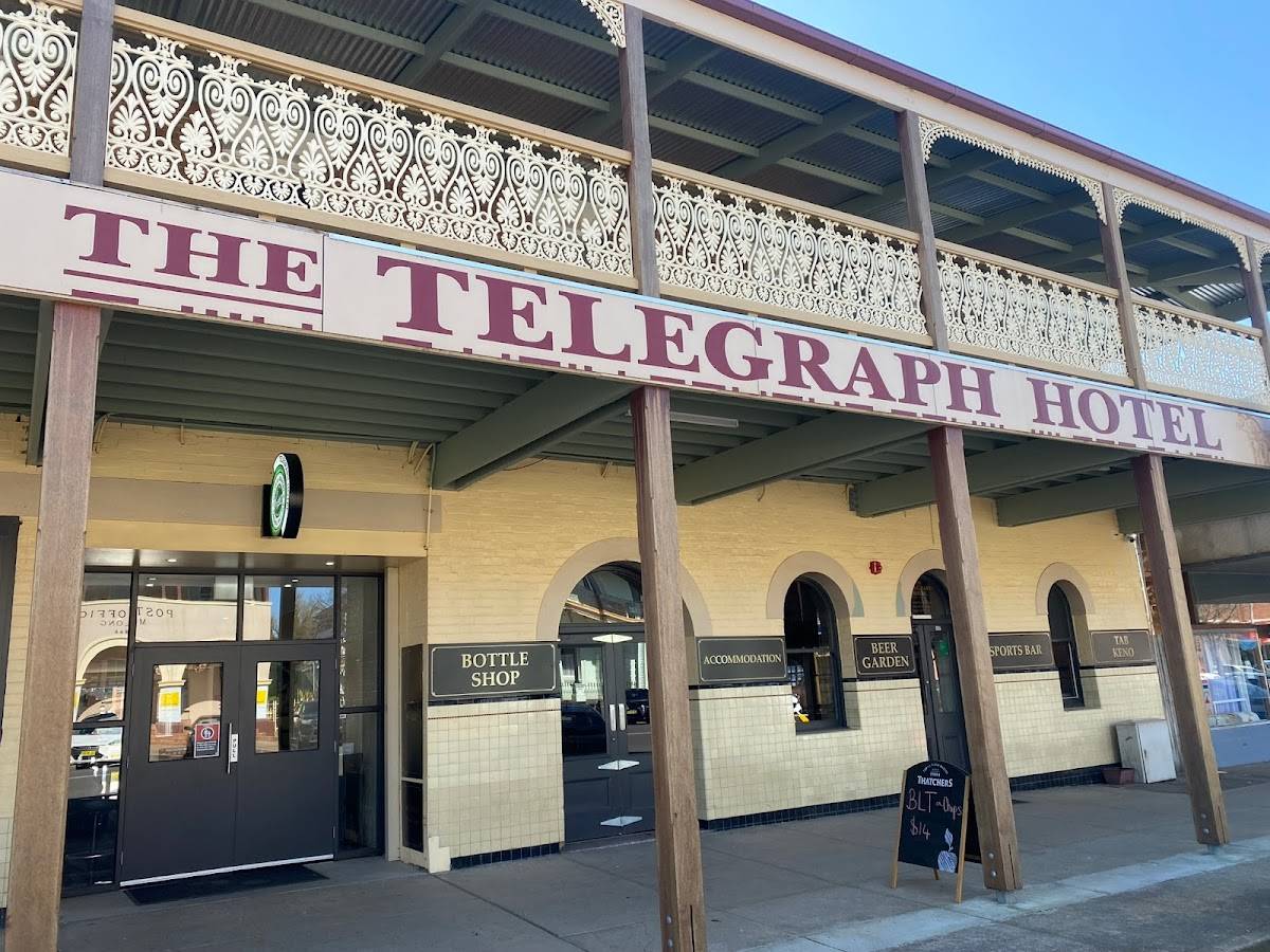 Menu at Telegraph Hotel pub & bar, Molong, 53 Bank St