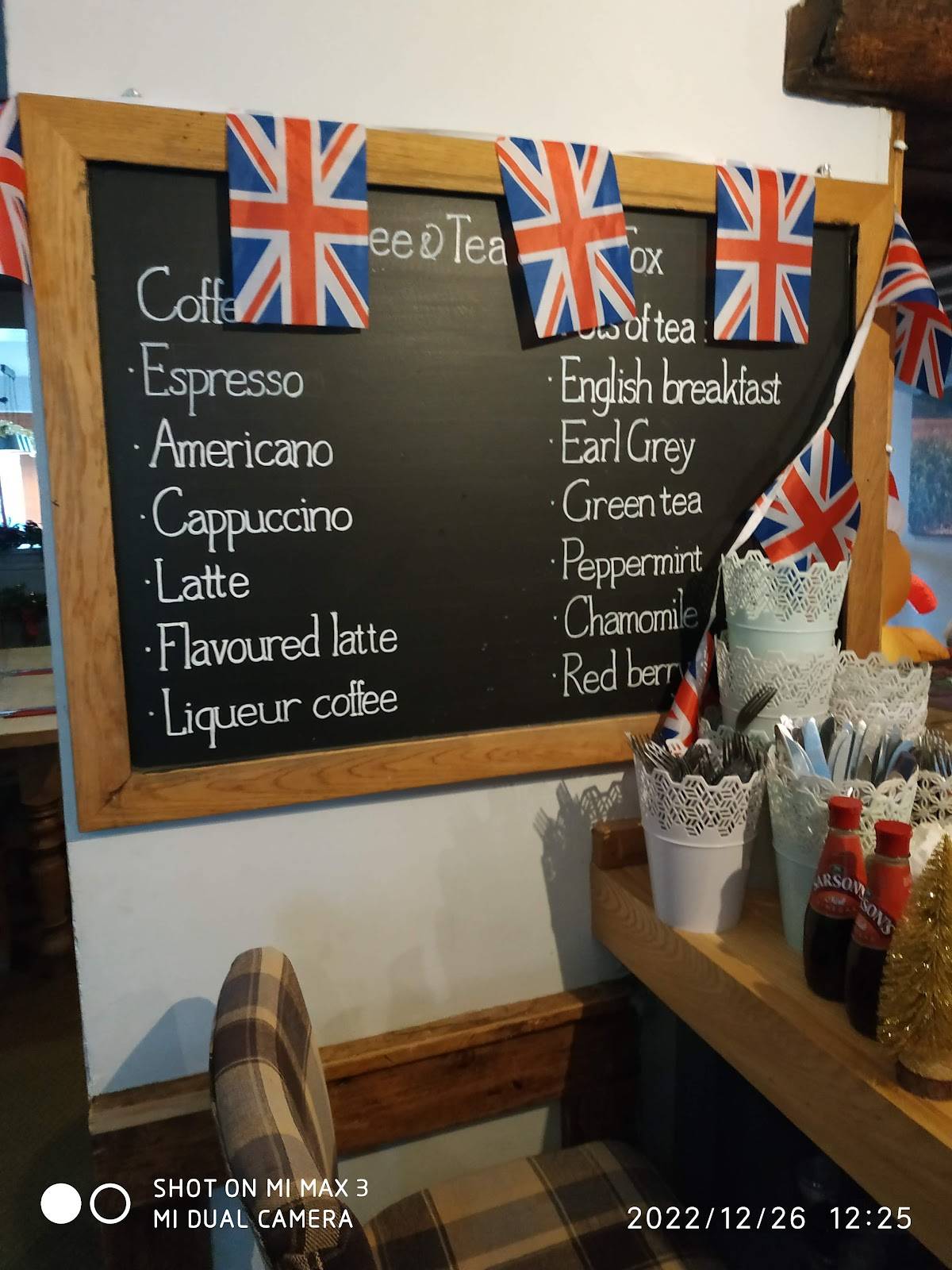 Menu at The Fox in Farthinghoe pub & bar, Farthinghoe
