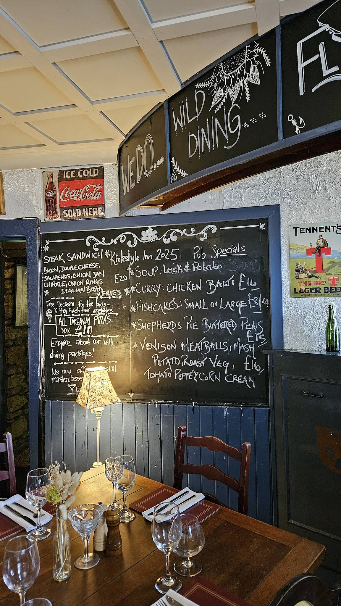 Menu at The Kirkstyle Inn pub & bar, Dunning